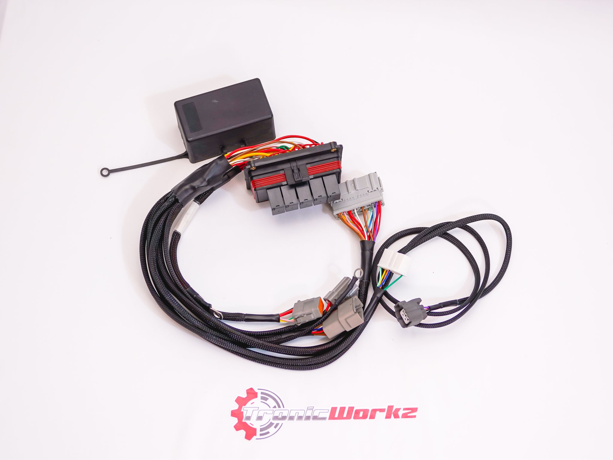 RACE FUSE BOX K20 K24 (universal)